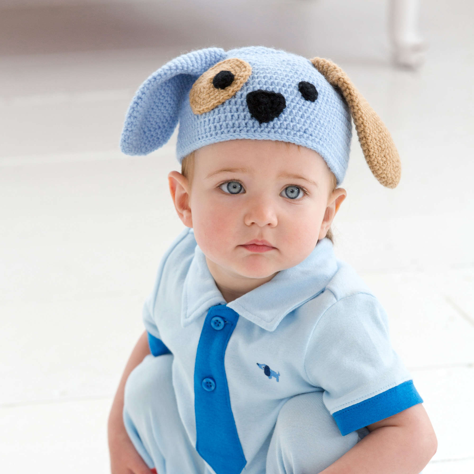 Free Easy Red Heart Puppy Dog Hat Crochet Pattern | Yarnspirations