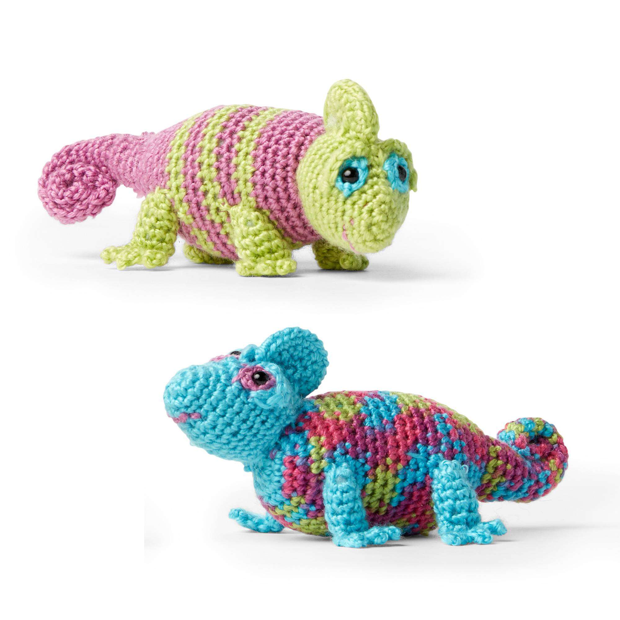 Free Red Heart Colorful Chameleons Crochet Pattern | Yarnspirations