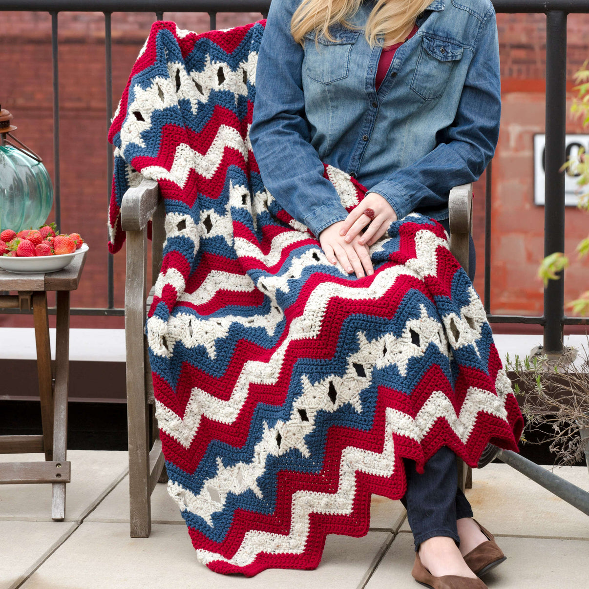 Red Heart Stars & Stripes Ripple Throw | Yarnspirations