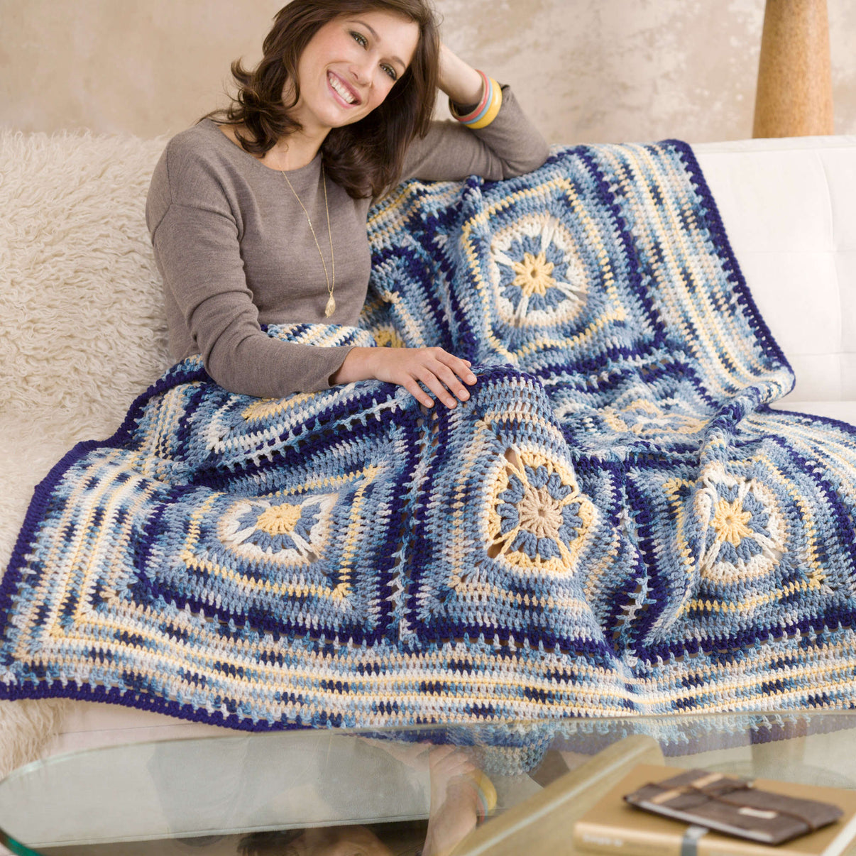 Free Red Heart Artisan Throw Crochet Pattern | Yarnspirations