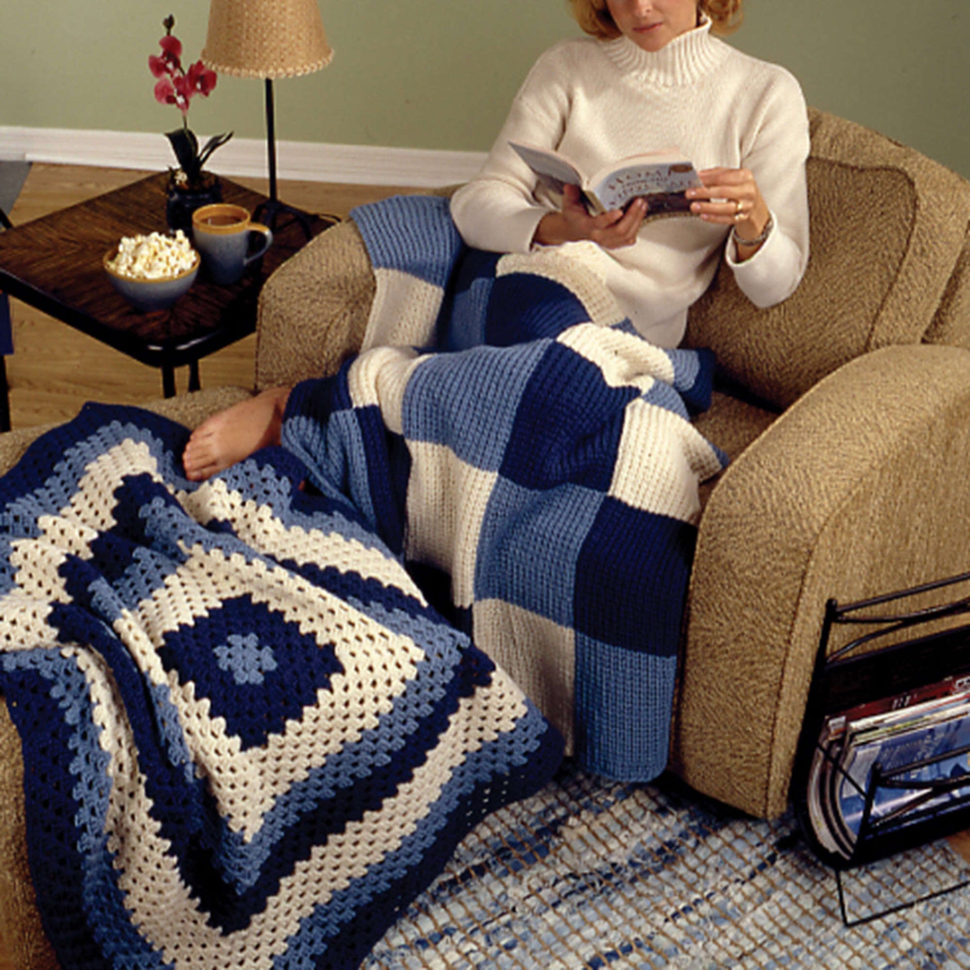 Red Heart Lapghans | Yarnspirations