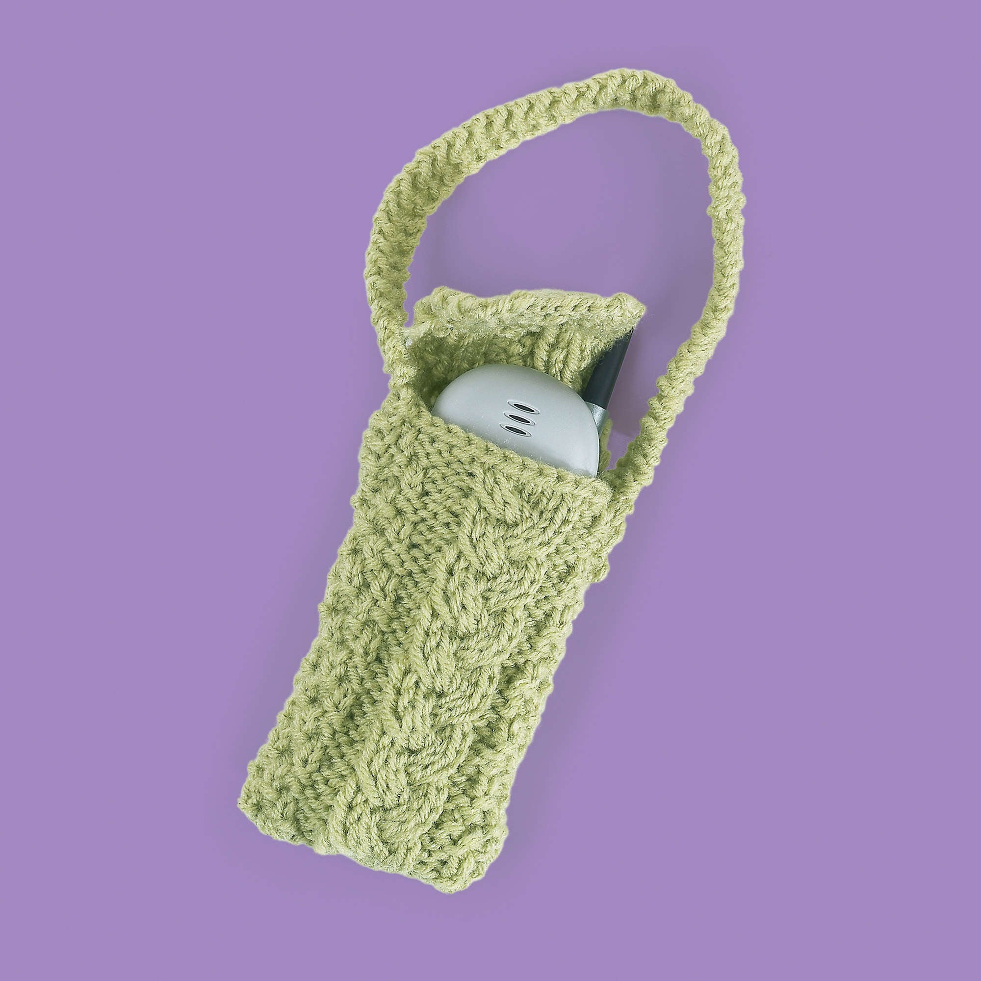 Free Beginner Red Heart Cell Phone Cover Knitting Pattern | Yarnspirations