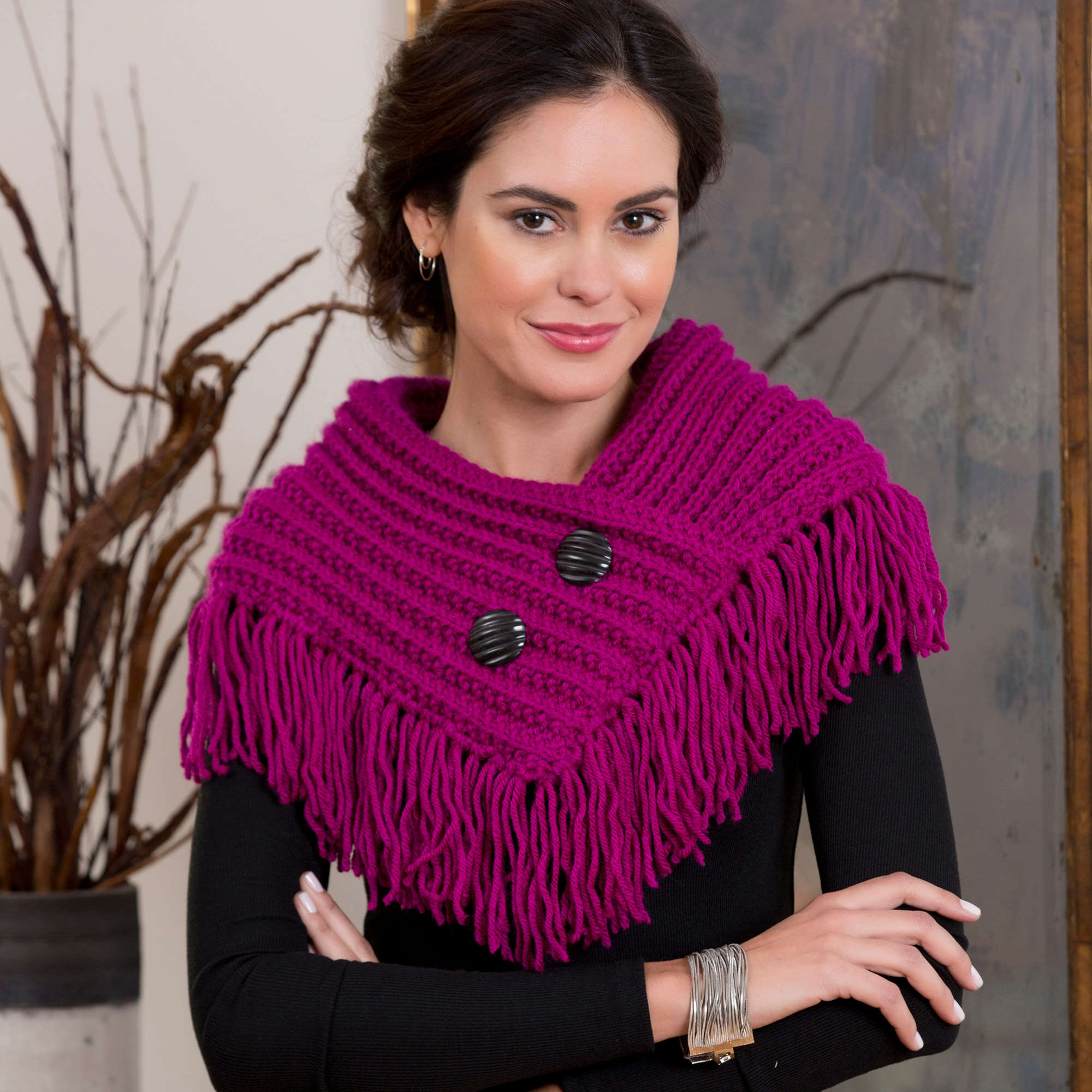 Free Easy Red Heart Fringed Cowl Knitting Pattern | Yarnspirations