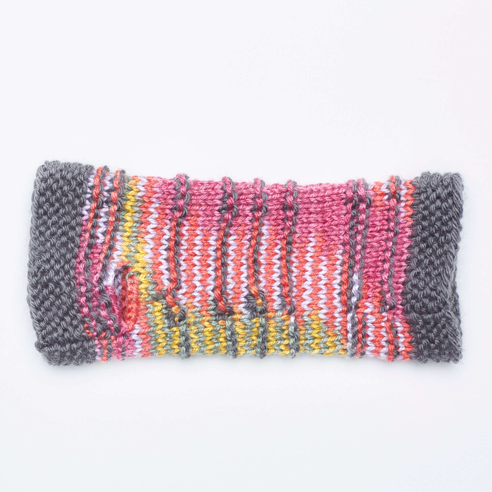 Free Red Heart Ridge Mitts Knitting Pattern | Yarnspirations