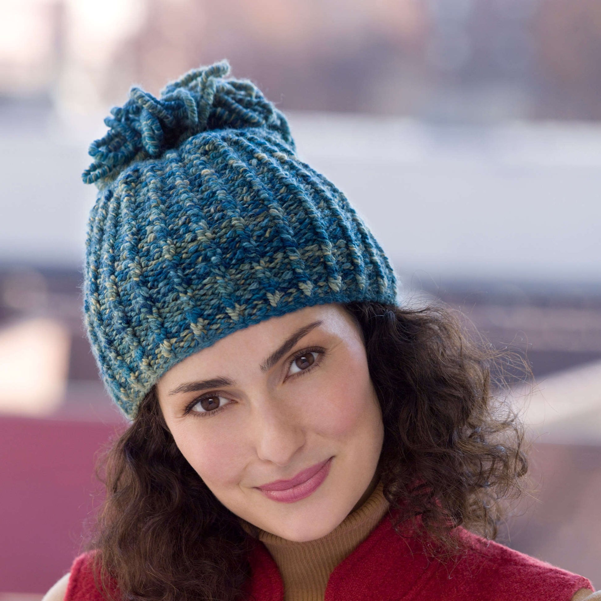 Free Easy Red Heart Looped Tassel Hat Knitting Pattern | Yarnspirations