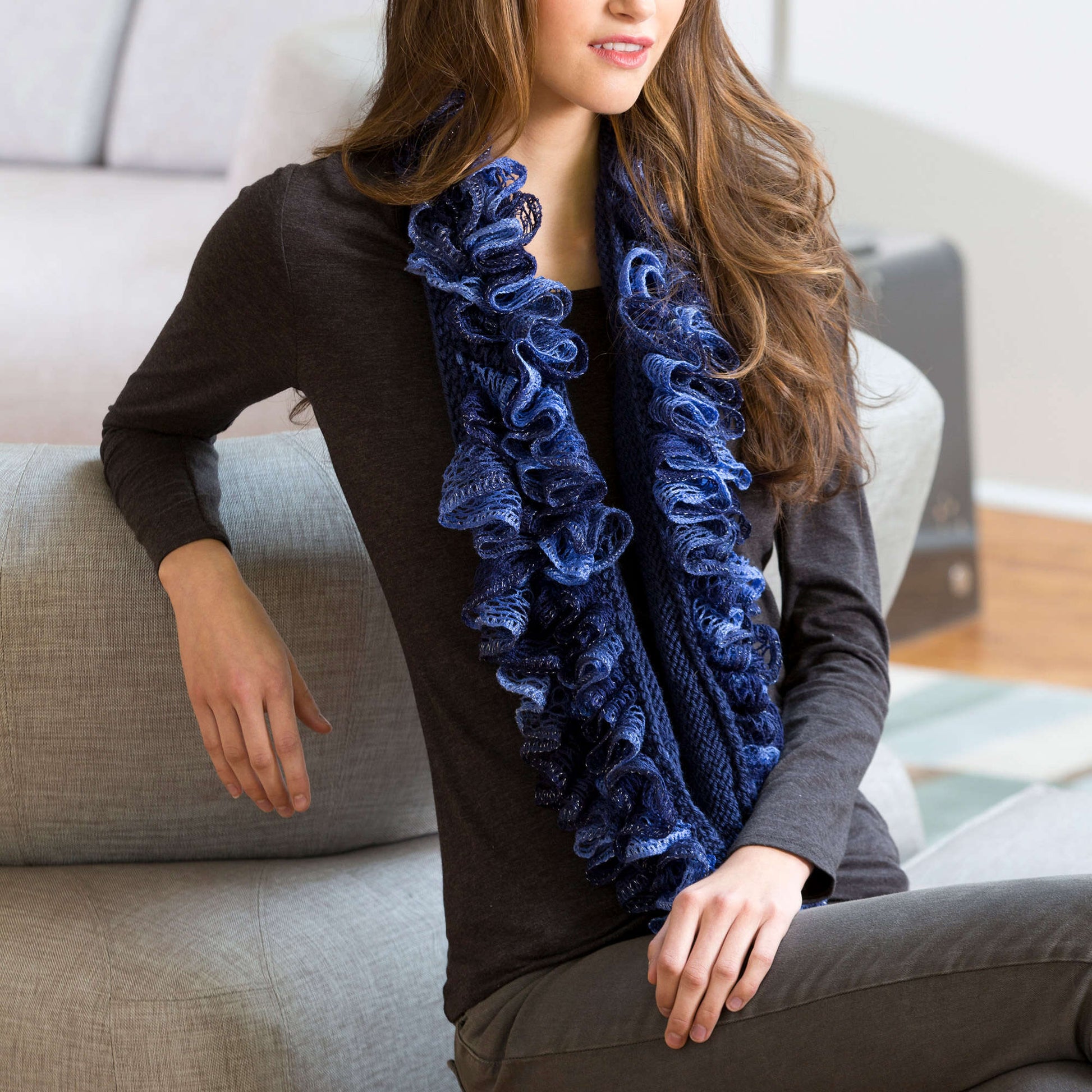 How To Knit A Ruffle Scarf Free Pattern Free Ruffle Knitting Patterns