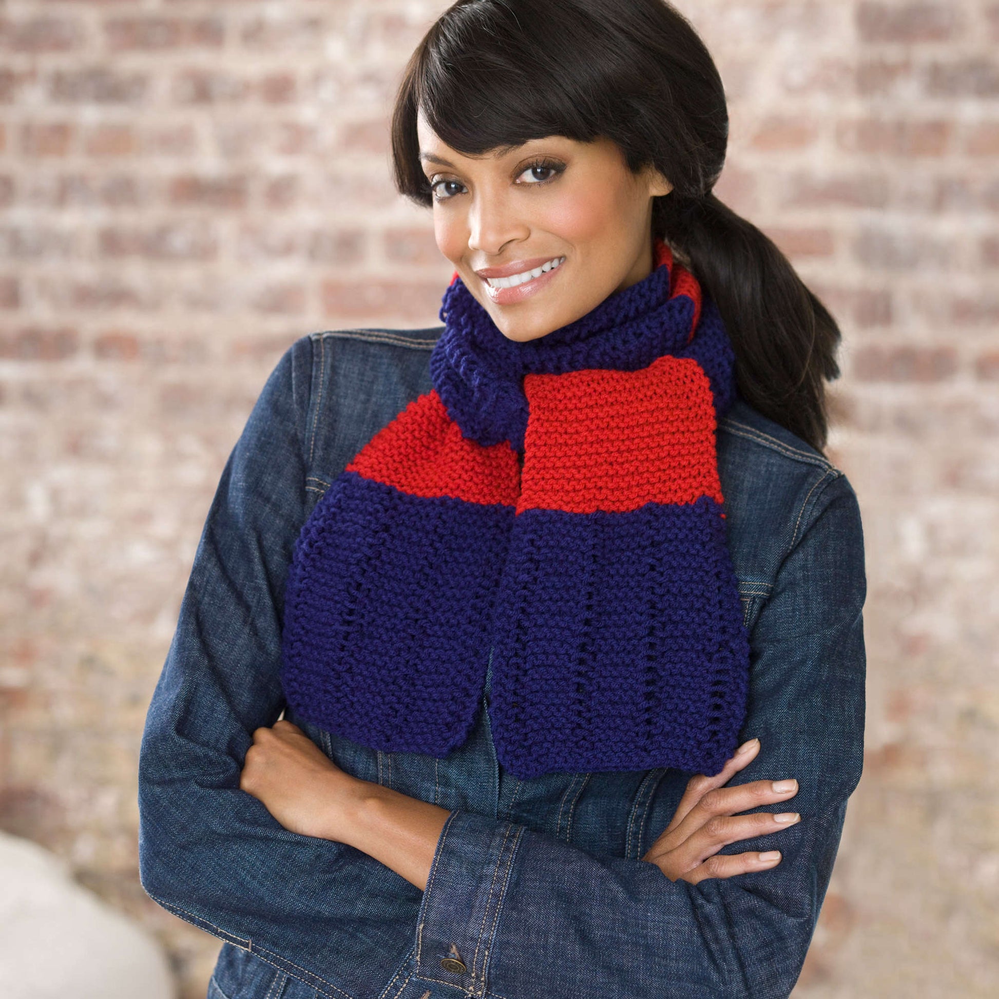 Free Red Heart Simple Knit Scarf Pattern | Yarnspirations