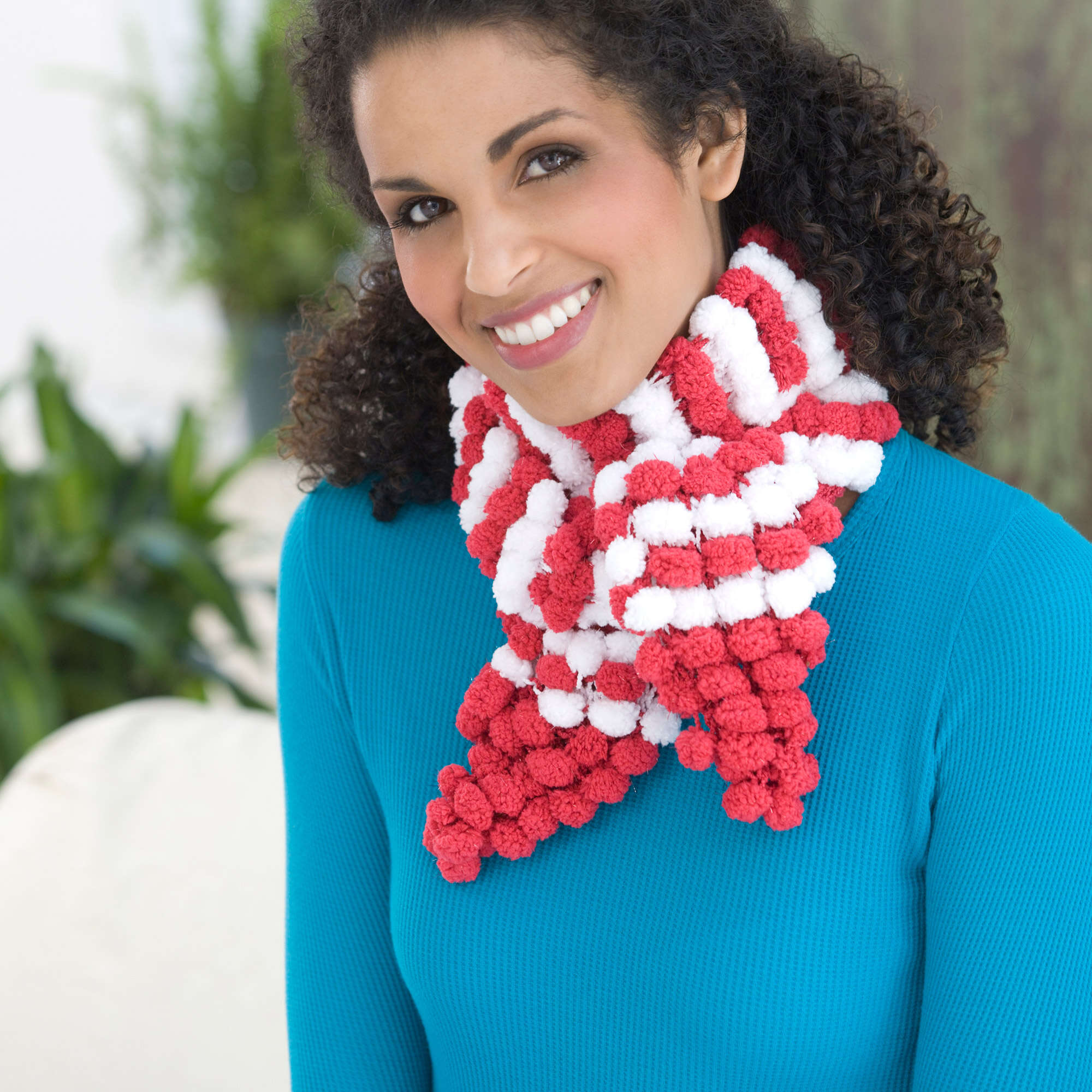 Free Easy Red Heart Candy Stripe Scarf Knitting Pattern | Yarnspirations