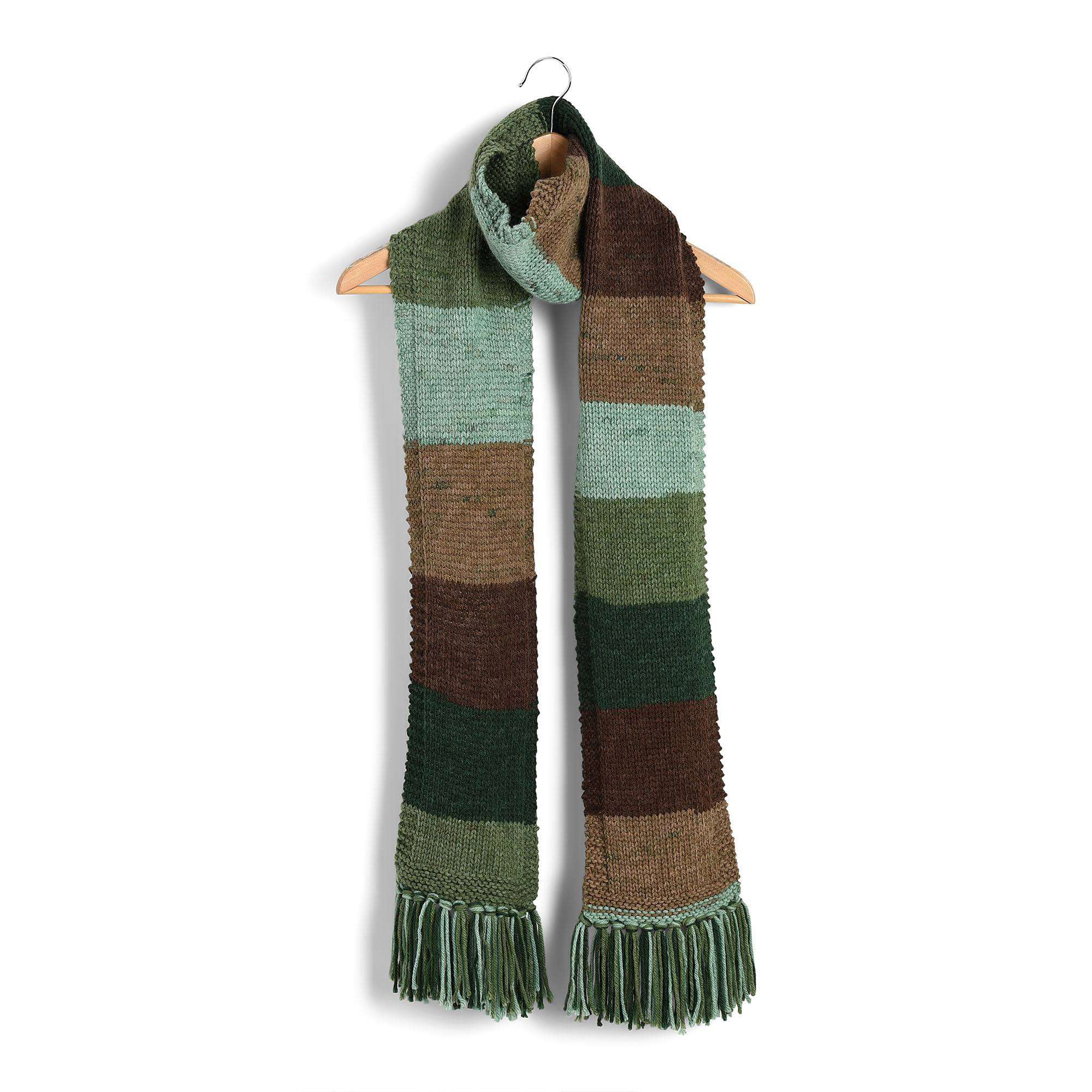 Free Easy Red Heart Striping Scarf Knitting Pattern | Yarnspirations