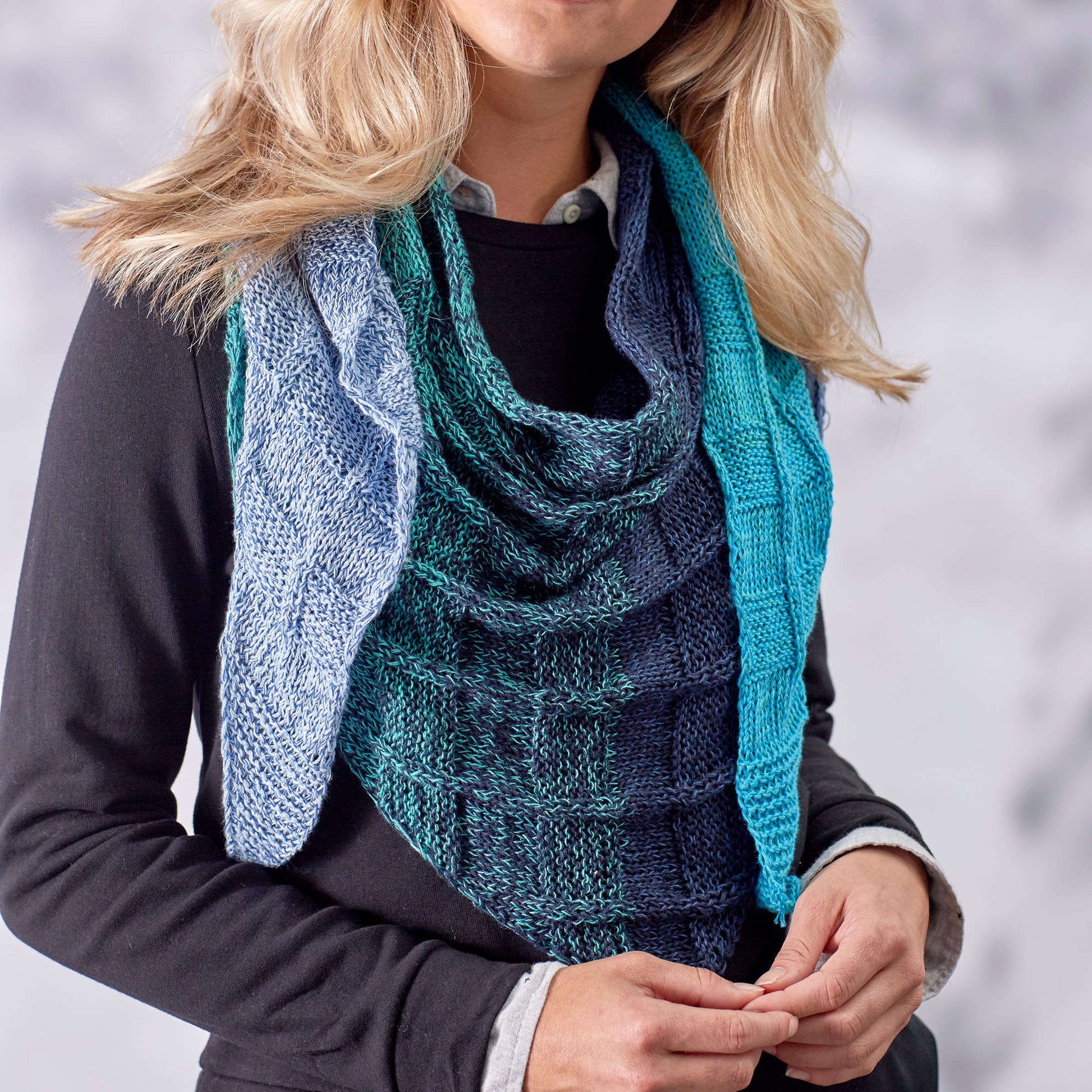 Free Red Heart Squared Off Shawl Knitting Pattern | Yarnspirations