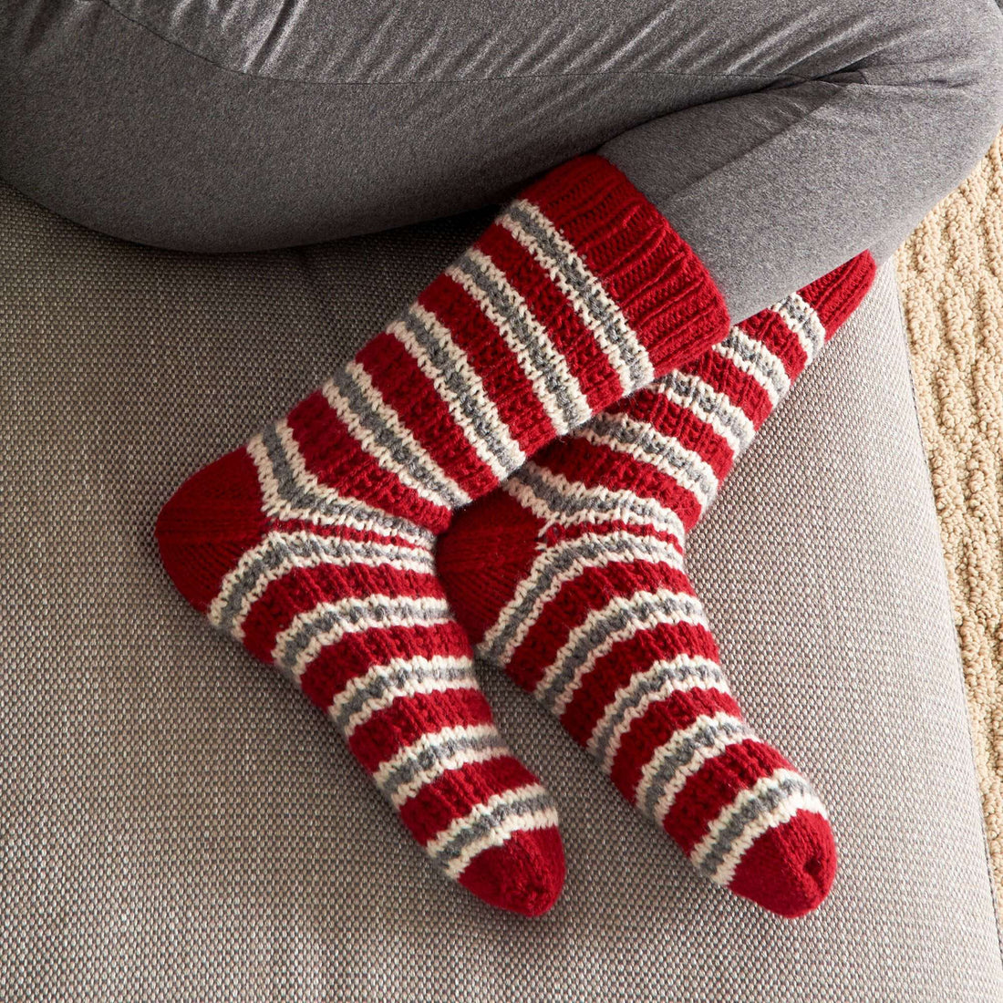 Free Red Heart Cozy Striped Socks Knitting Pattern | Yarnspirations