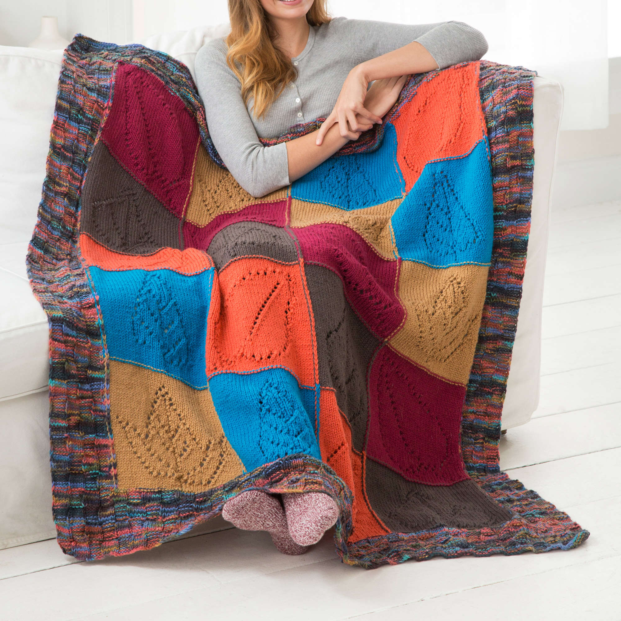 Free Red Heart Caring Comfort Throw Knitting Pattern | Yarnspirations
