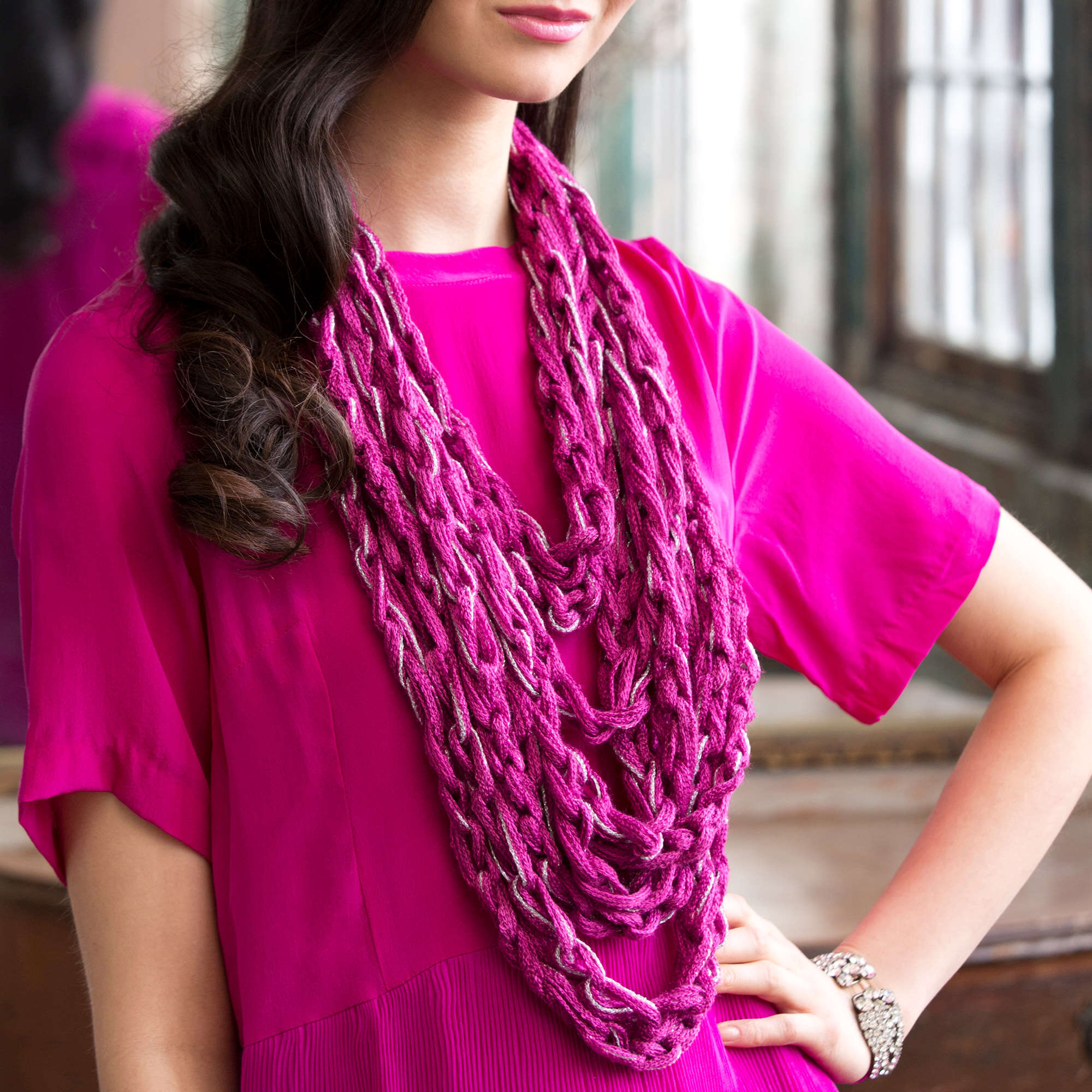 Free Easy Red Heart Glam-It-Up Hand Chain Craft Pattern | Yarnspirations