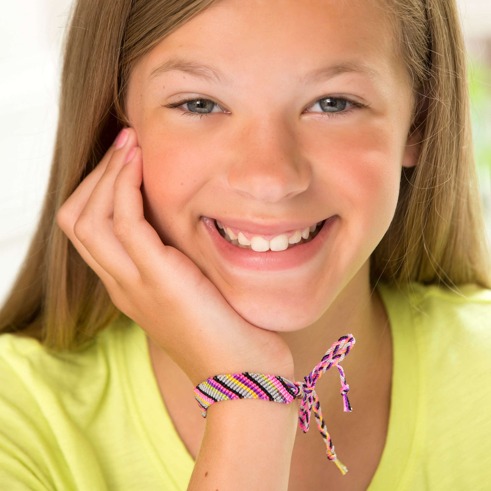 Free Beginner Red Heart Diagonal Stripe Bracelet Craft Pattern ...