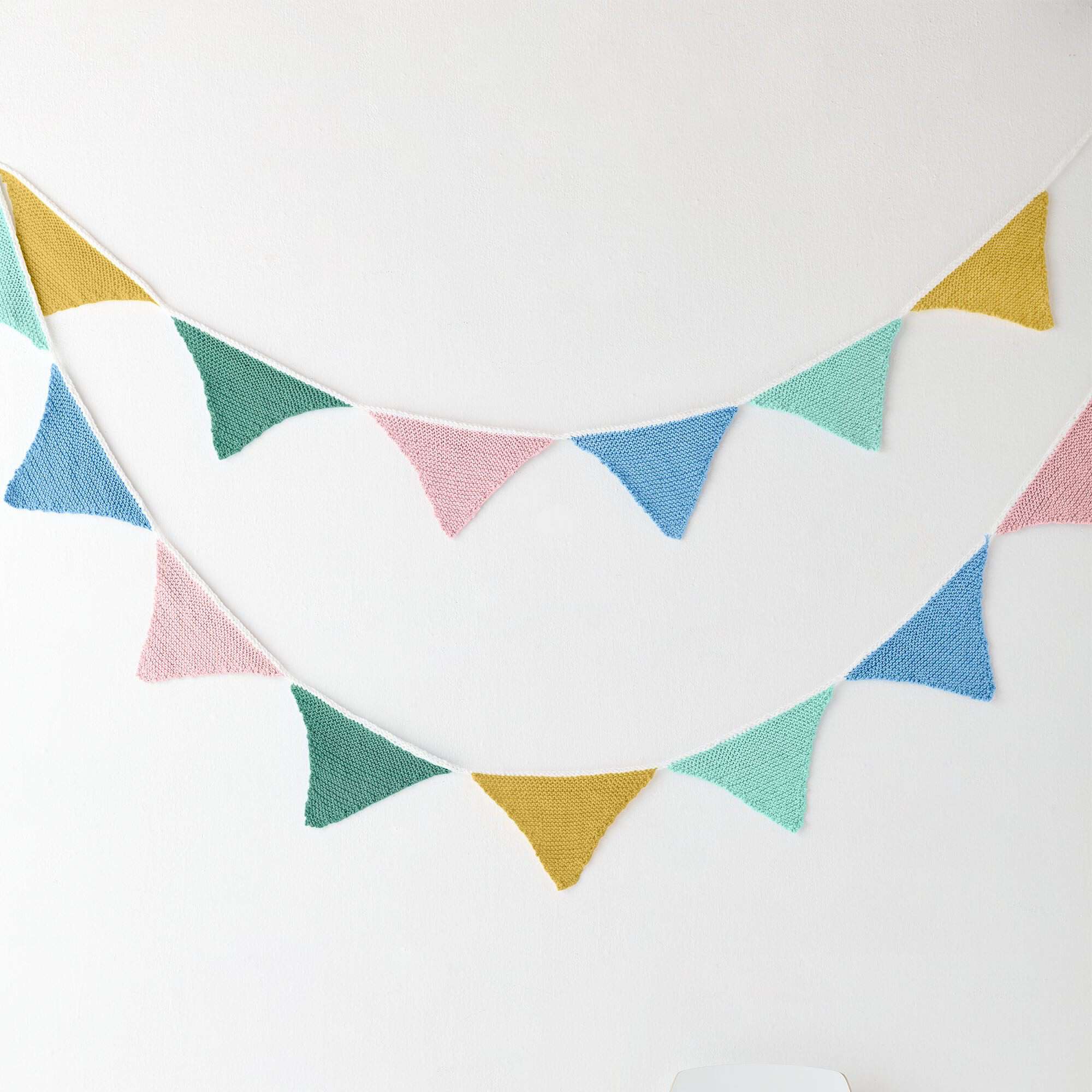 Free Easy Lily Sugar'n Cream Mini Triangle Bunting Knitting Pattern ...